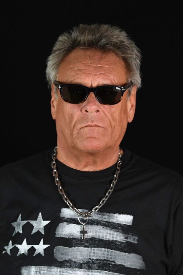 Promo Photos – Brian Howe