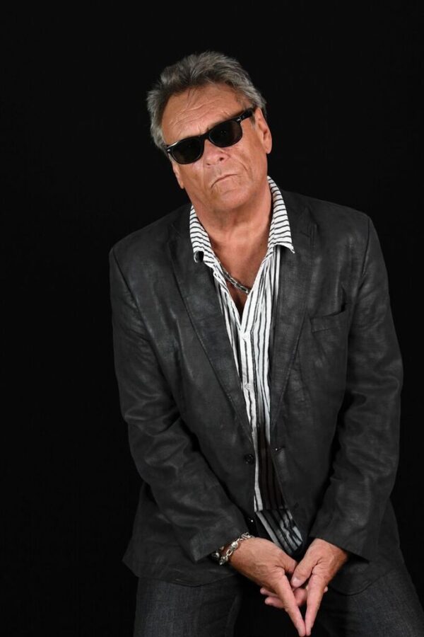 Promo Photos – Brian Howe